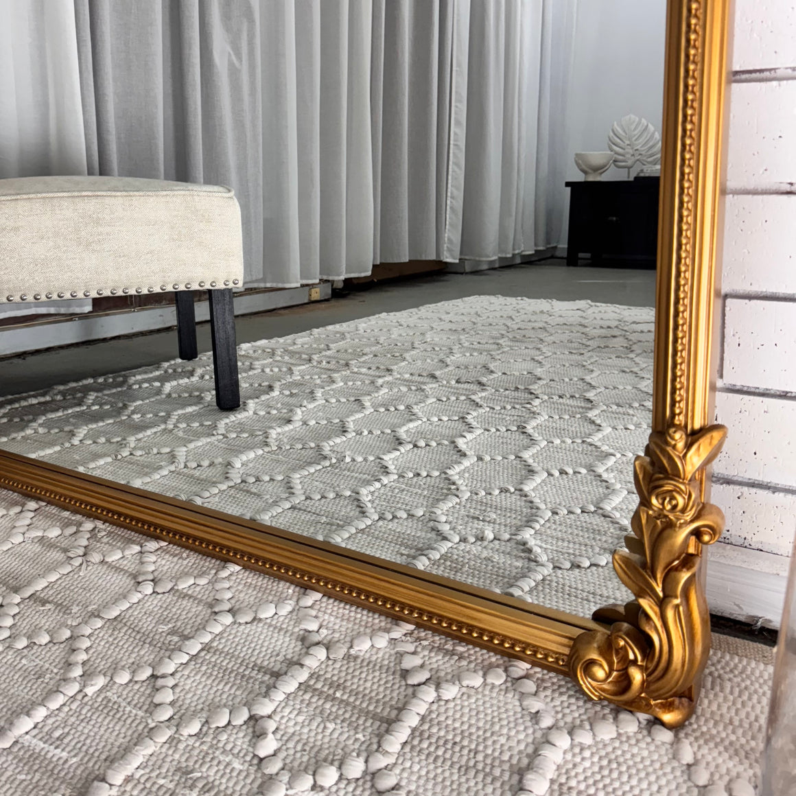 Primrose Mirror – Bargain For You Shop in Australia